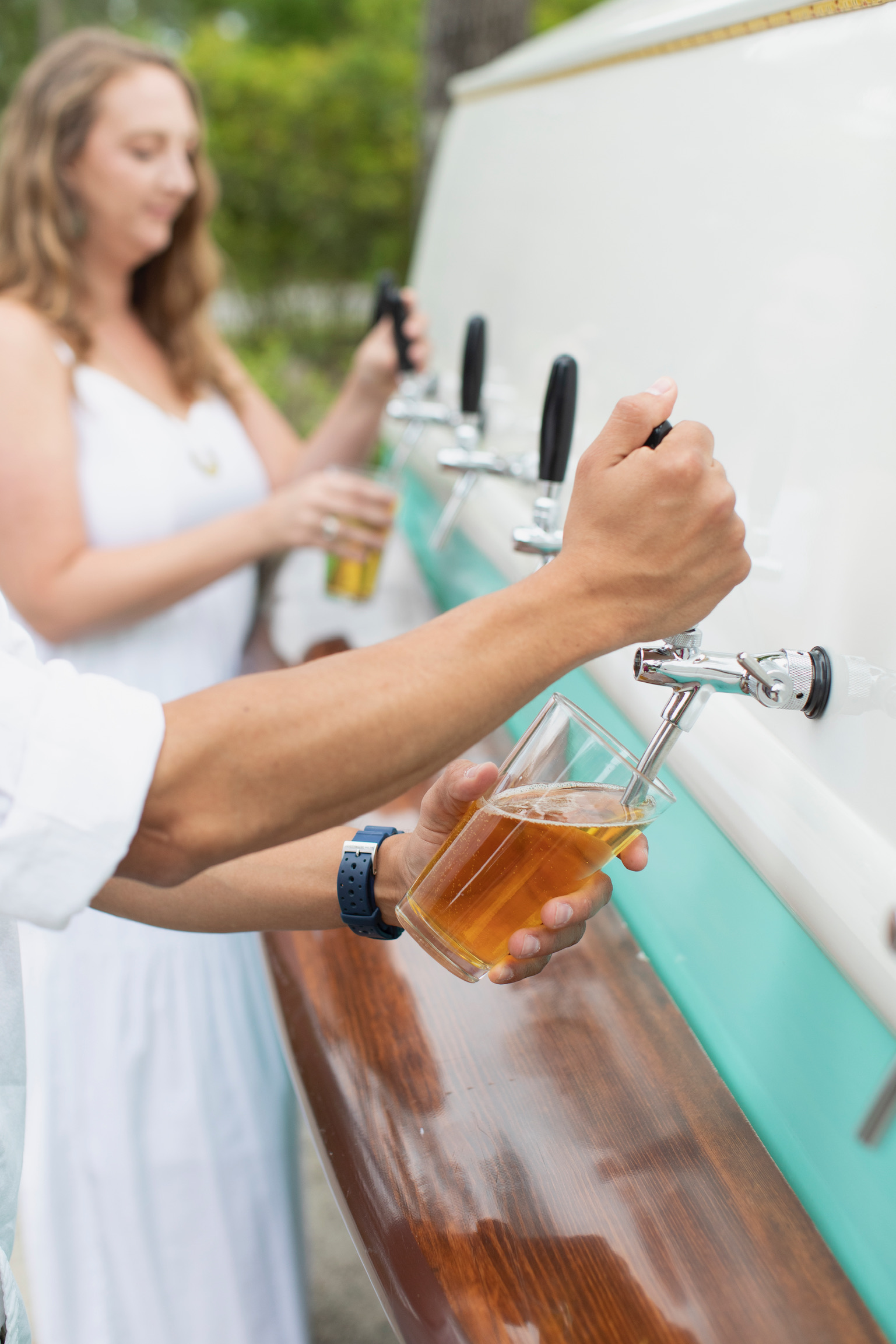 Pee Dee Mobile Bar Hire | VW Pop Up Bar | Kombi Keg